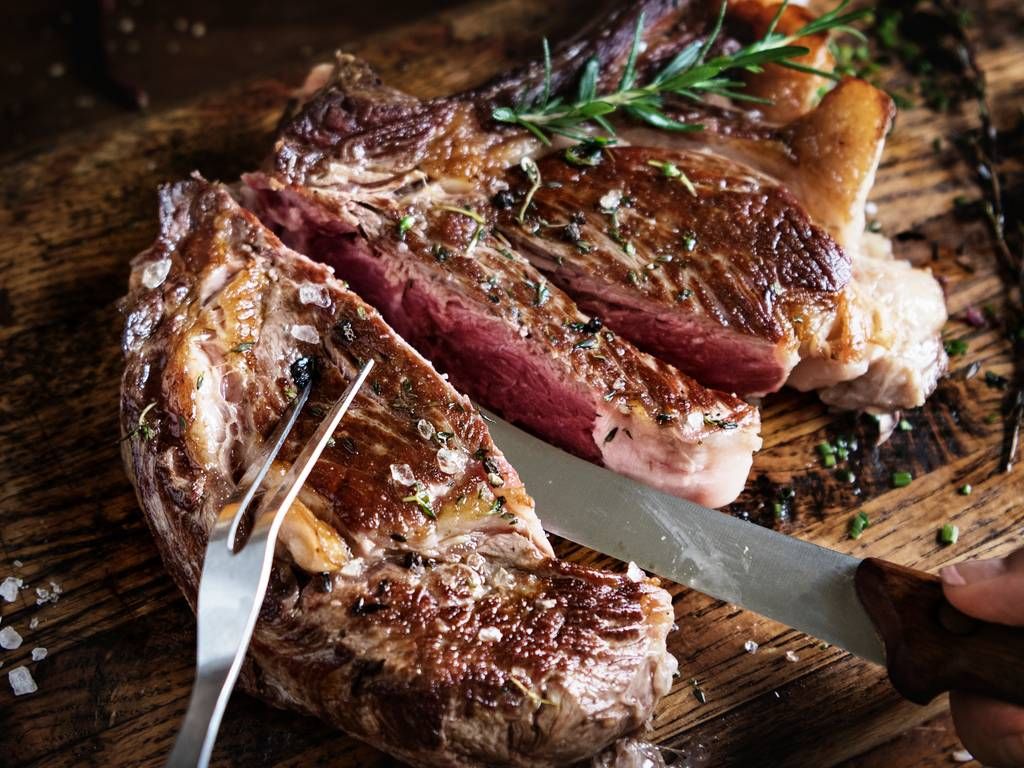 PRIME Tomahawk Ribeye Steak – Shop – Ladd Cattle Co.