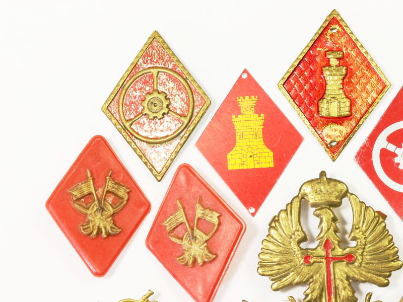 Spanish Military Hat Badge and Uniform Items #4752 - Liberty Tree ...