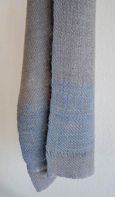 Handmade Woolen Scarf | Natural Dyes