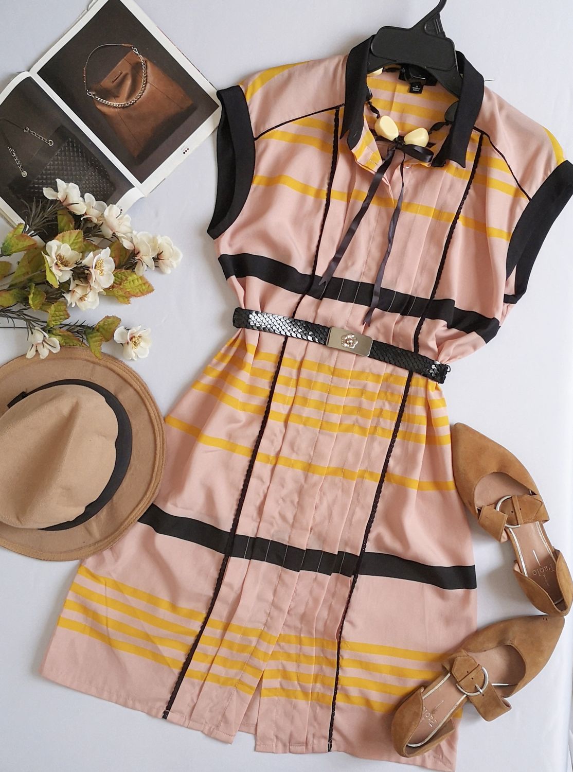 VESTIDO CORTE RECTO INCLUYE CINCHO