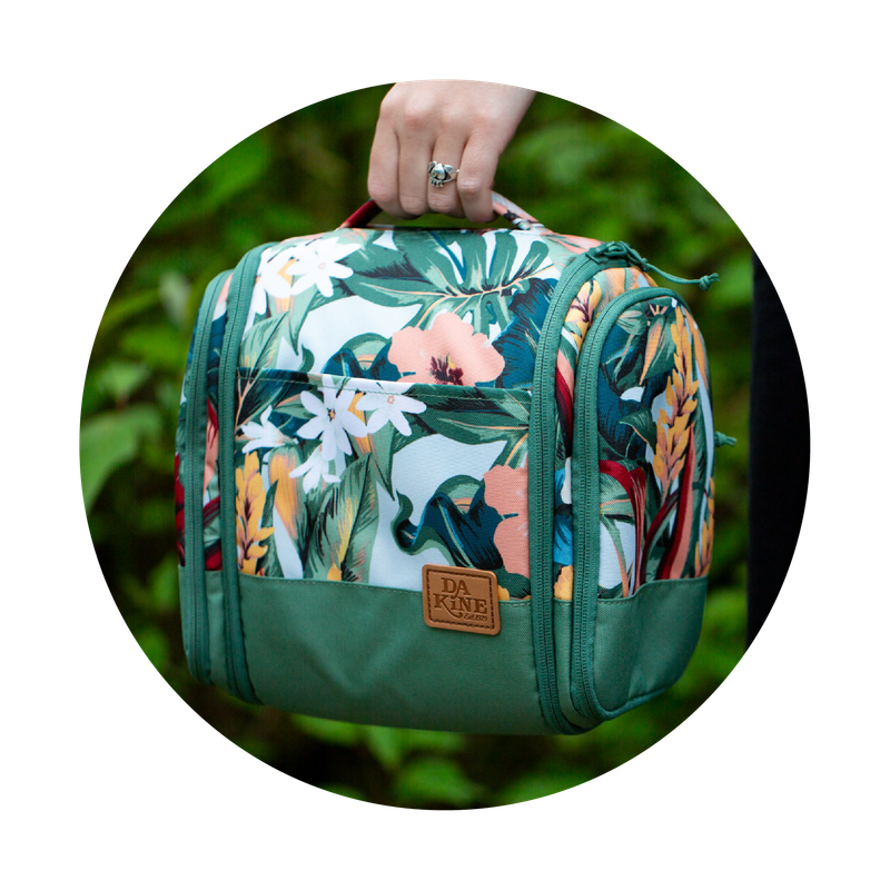 TOILETRY KITS