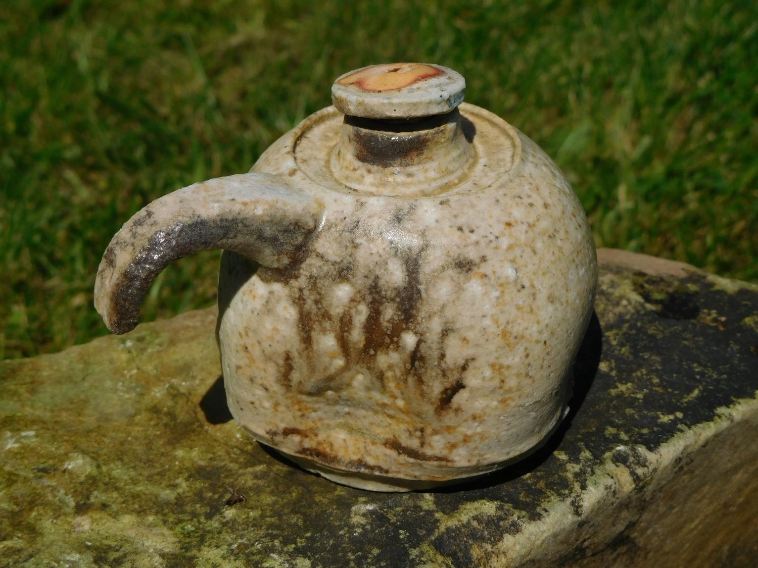 Natural Fly Ash Ceramic Oil Lamp