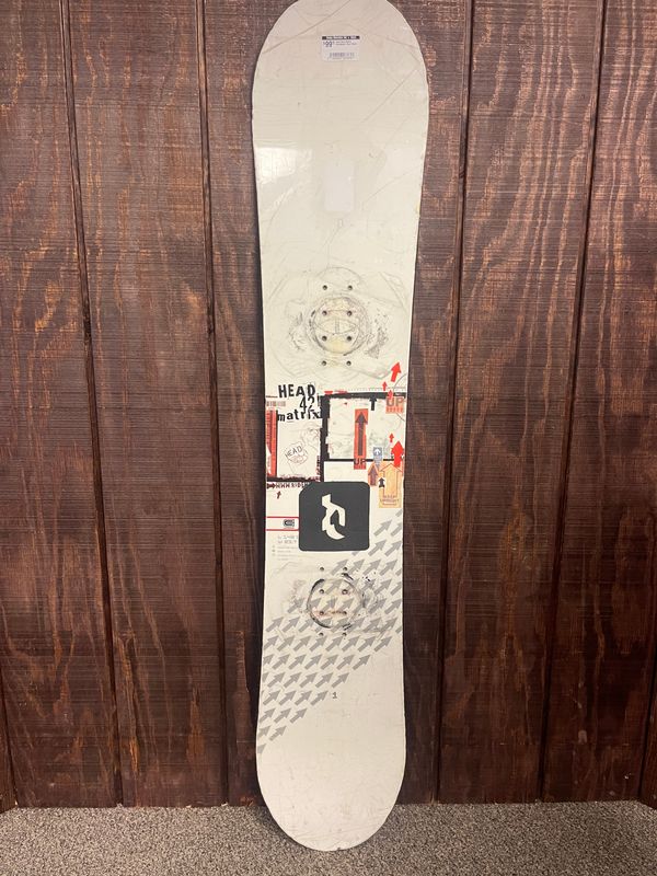 Used Head Matrix Snowboard 142cm