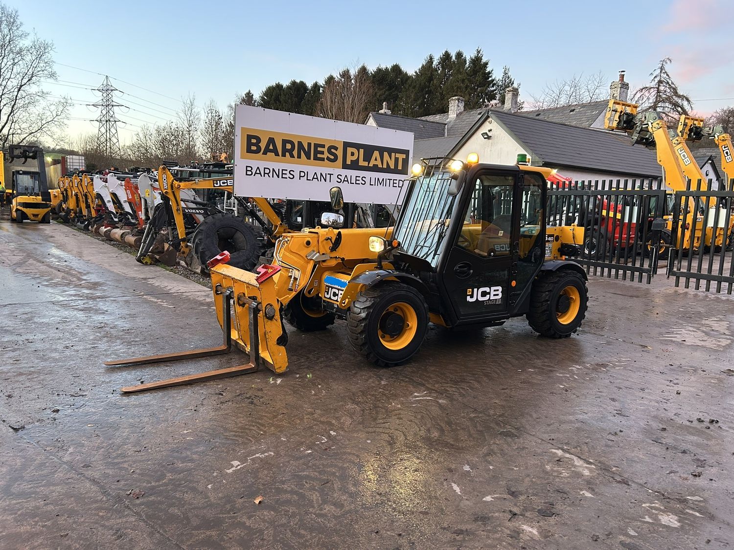 2021 JCB 525-60 - Store - Barnes Plant Sales