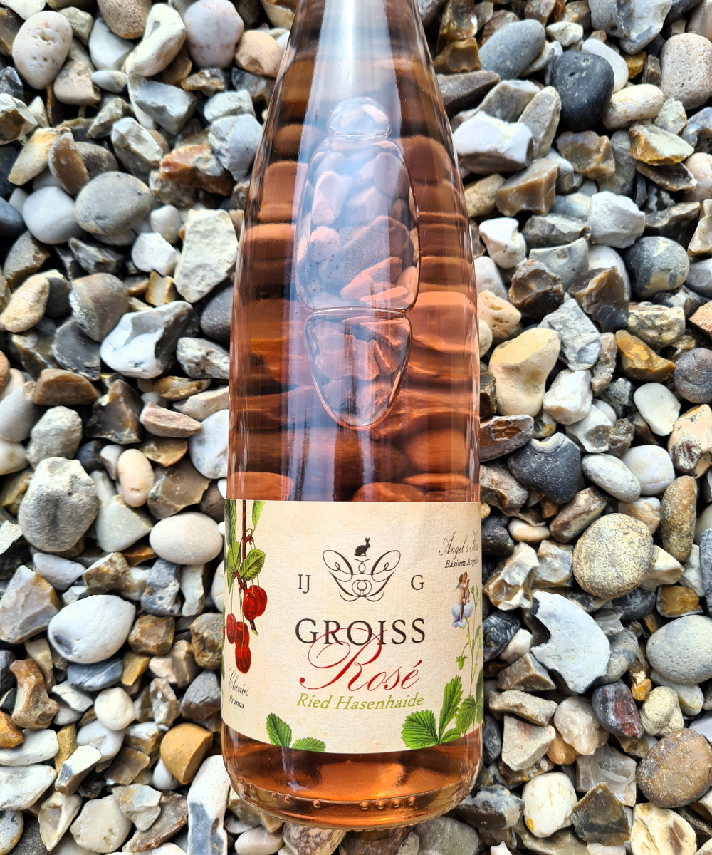 Ingrid Groiss 'Hasenhaide' Rose 2023 - de Burgh Wine Merchants online ...