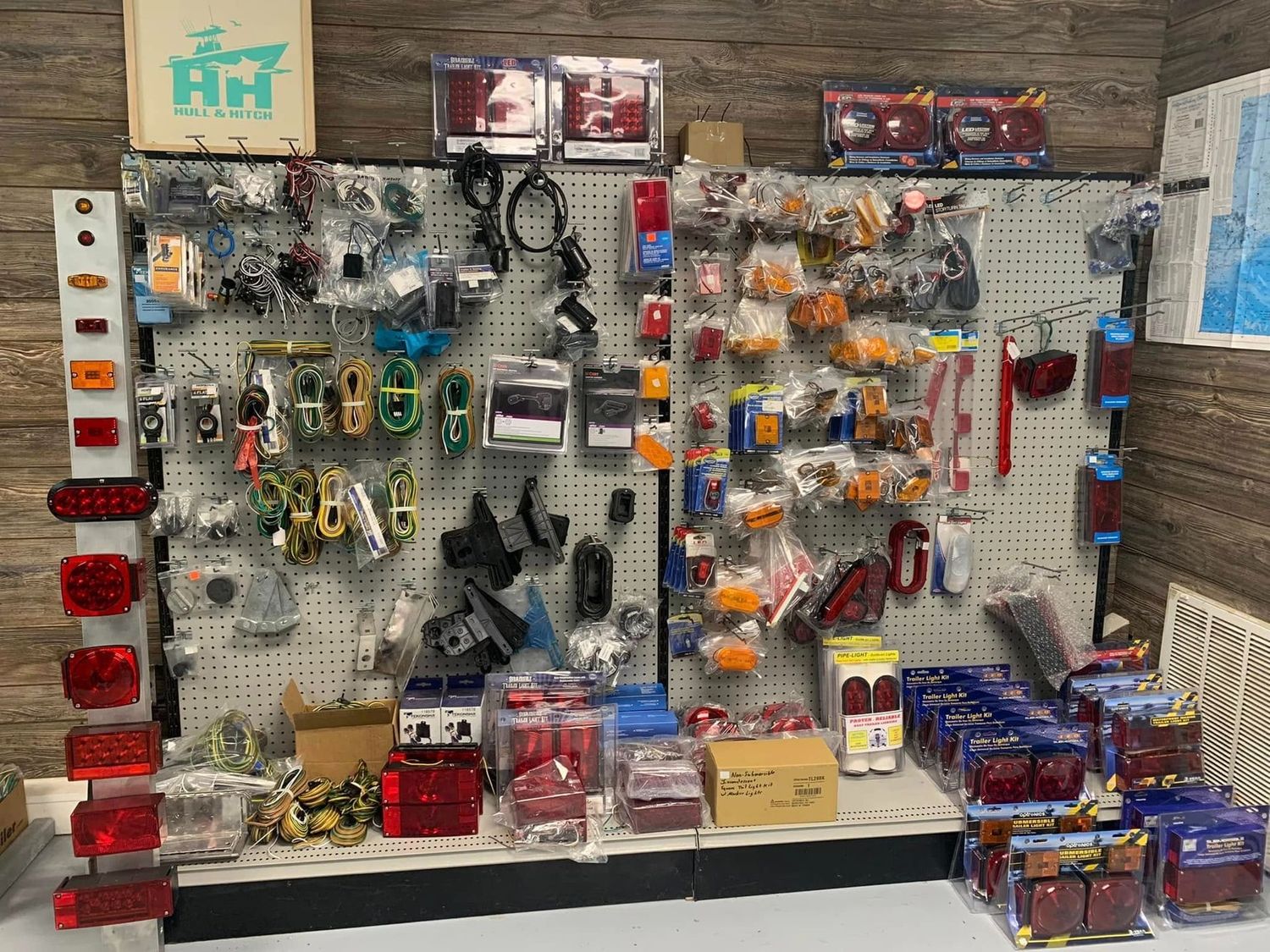 Enclosed Trailer Parts | Mississippi Gulf Coast | Hull & Hitch