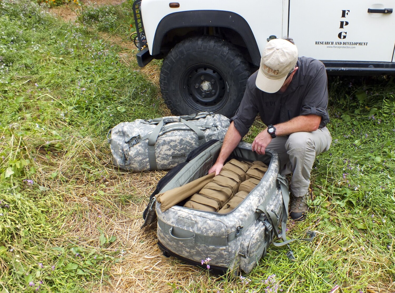 TACTICAL ACTION BAGS