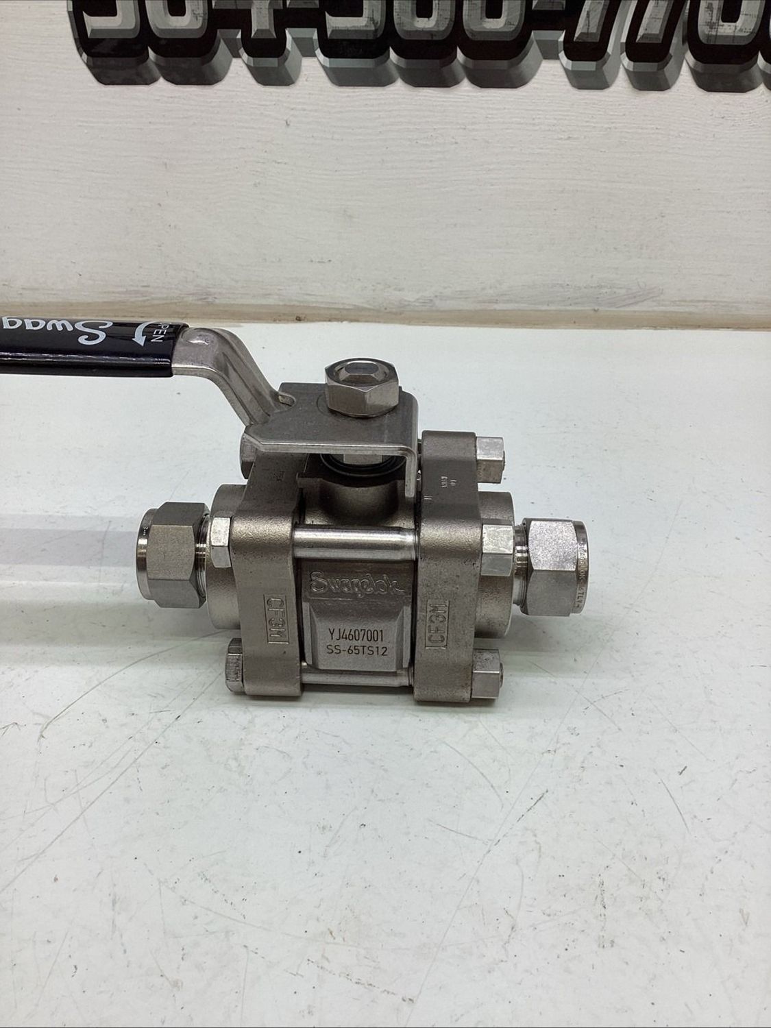 Valves | Eastern Surplus Asset Inc.