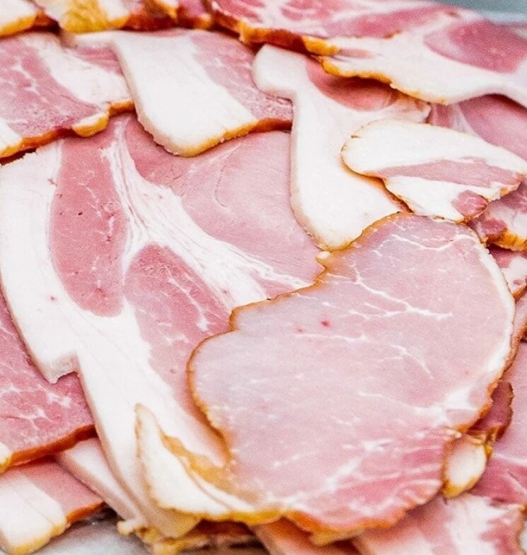 Free range bacon traditional aporx kg