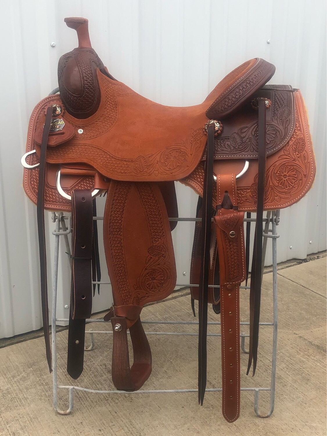Robert Teskey Elite Cow Horse Saddle with 16- inch Rough Out Seat
