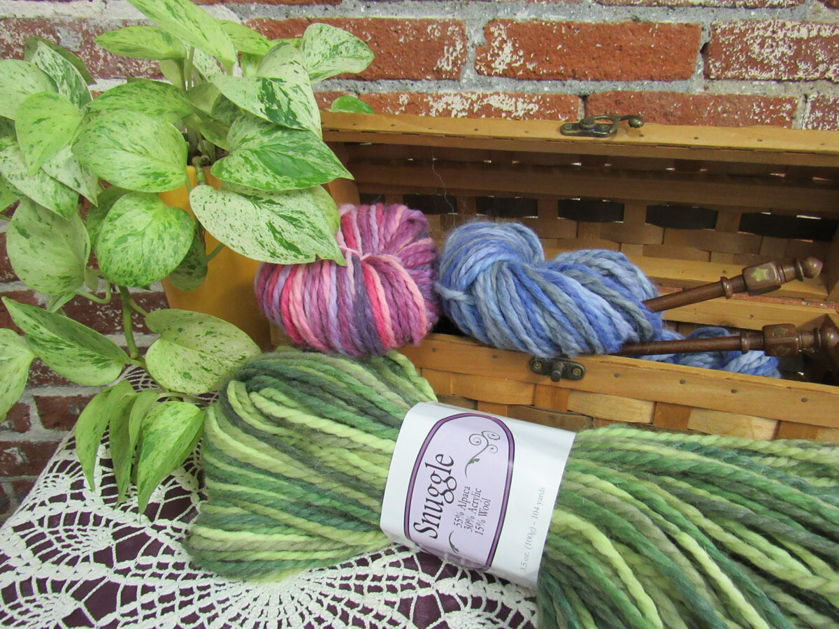 Snuggle Hand-Dye (Bulky)