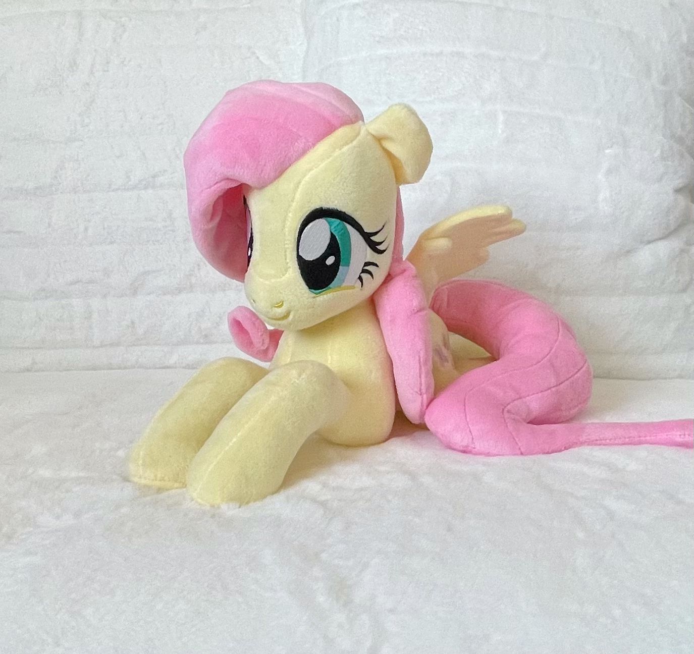 My Little Pony: Cuddle Fluttershy