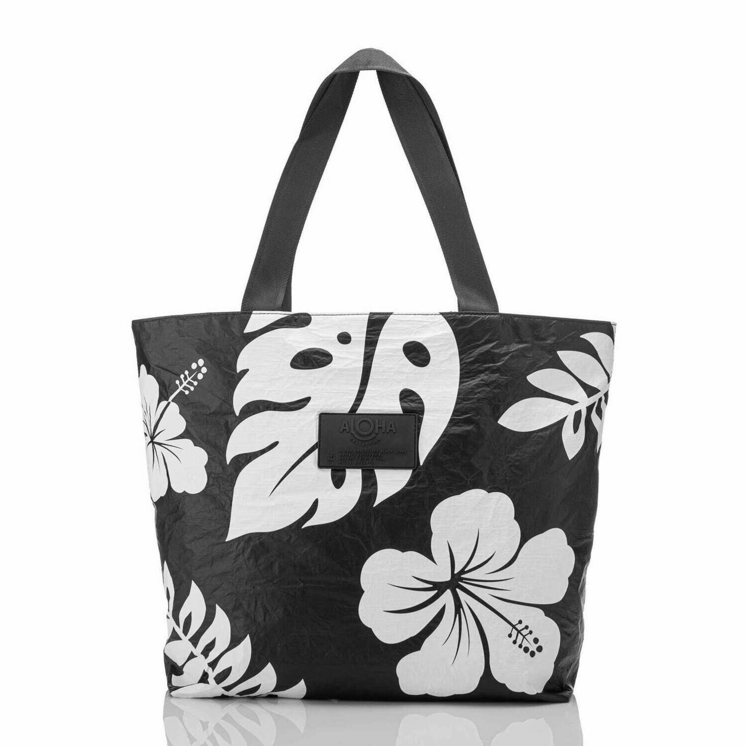 Aloha Collection Waipio Day Tripper Tote