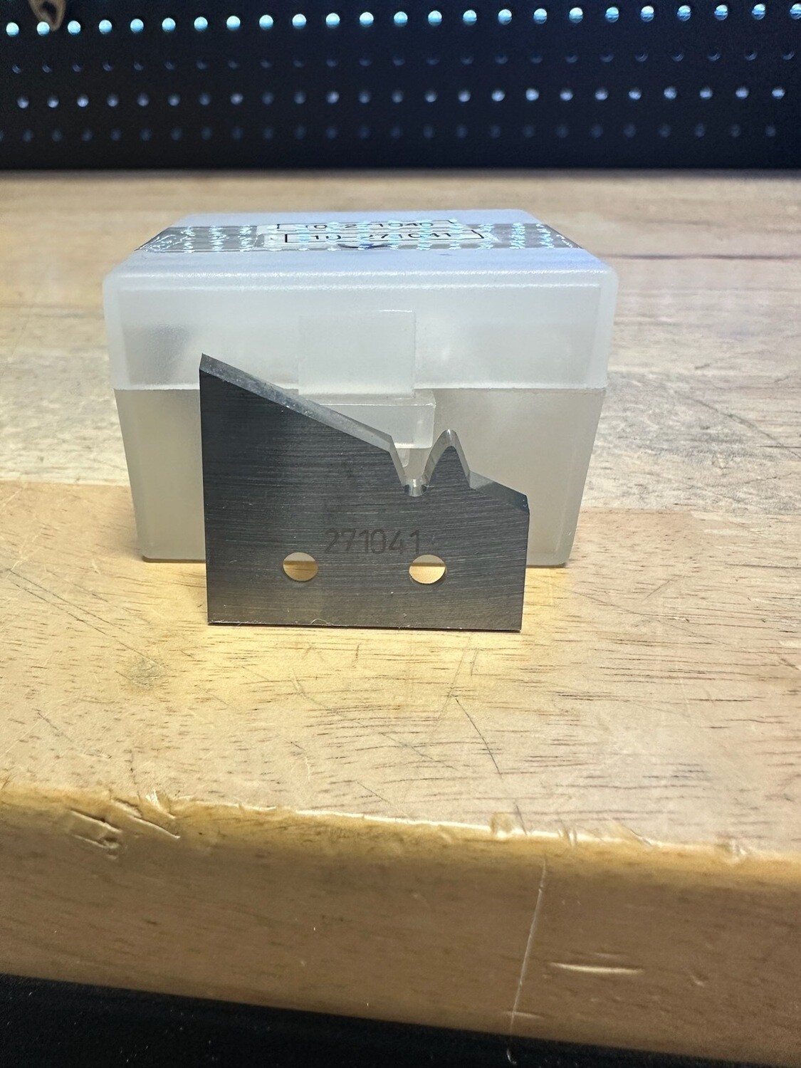 271041 "New Style" Lock Miter Carbide Insert for Circle T