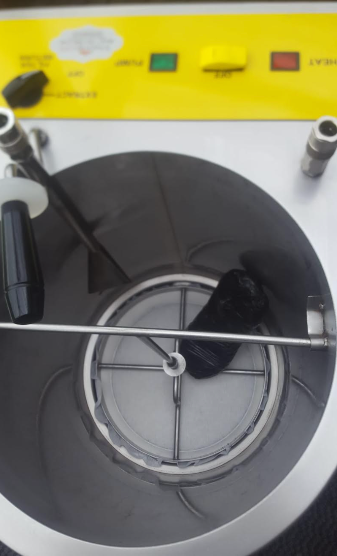 Kuroma pressure fryers, mobile oil and fat filtration, frying filter ...