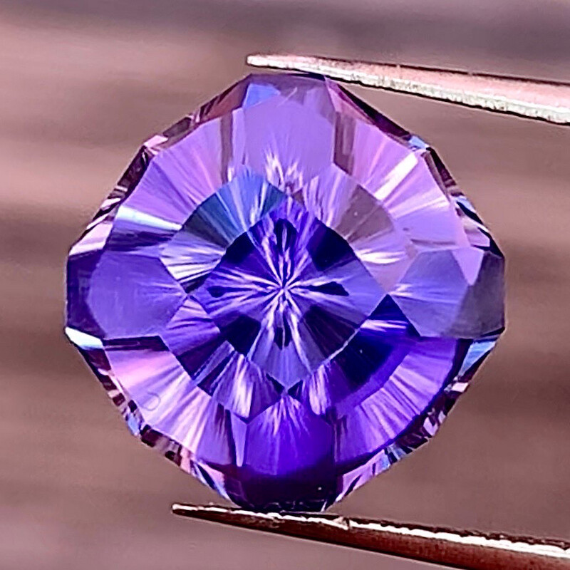 ᴬᵀᵞᴾᴵᶜᴬᴸ COLOR CHANGE TANZANITE 5.31ct 🌱
