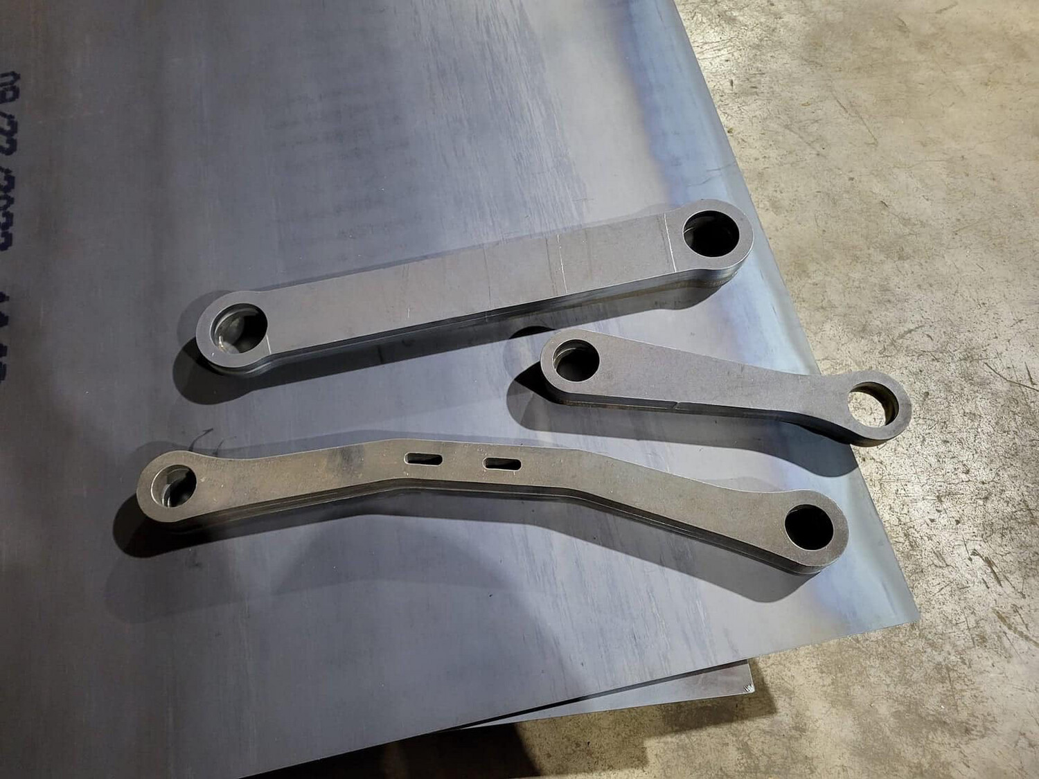 Factory Ford Rear Control Arm & Watts Link Bracing