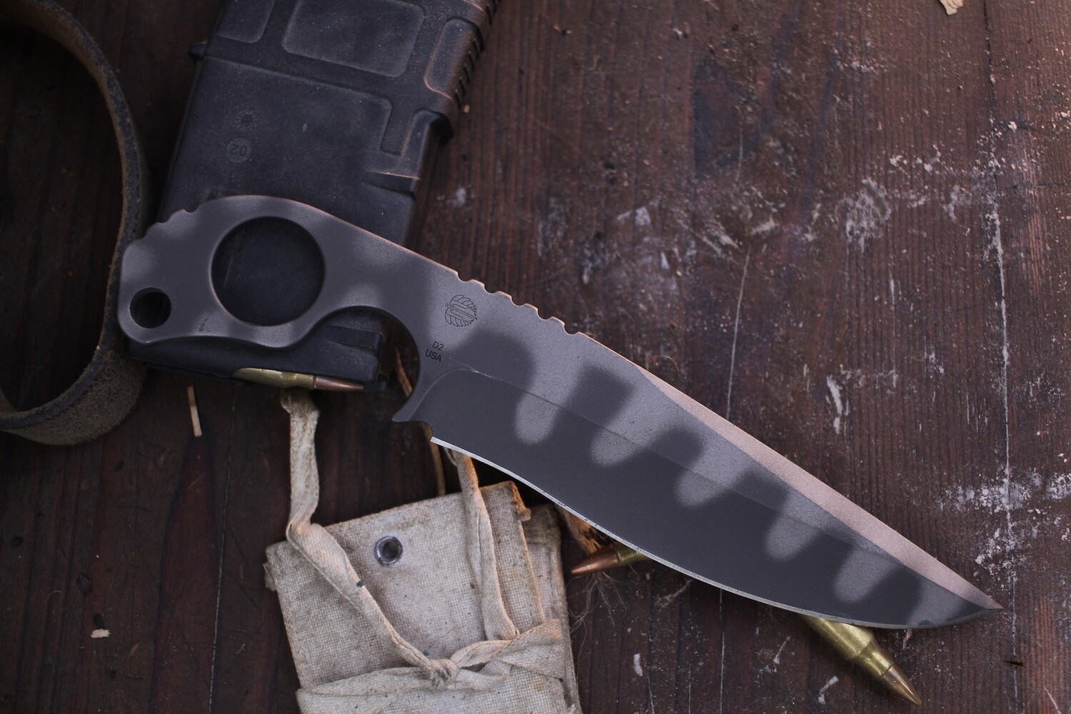 Mick Strider SLCC XL 5.5" Fixed Blade / Tiger Stripe D2 ( Pre Owned )