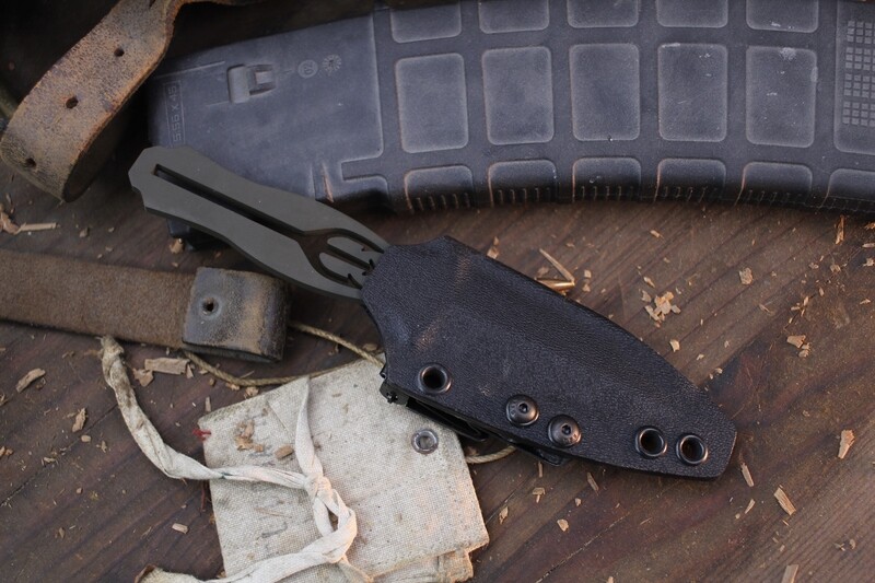 Half Face Trident 2.5" Fixed Dagger / Skeletonized / Sniper Grey ...