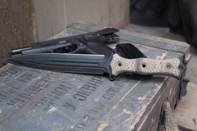 Busse Combat Force Multiplier V8 8" Fixed Blade Dagger, Tan & Black ...
