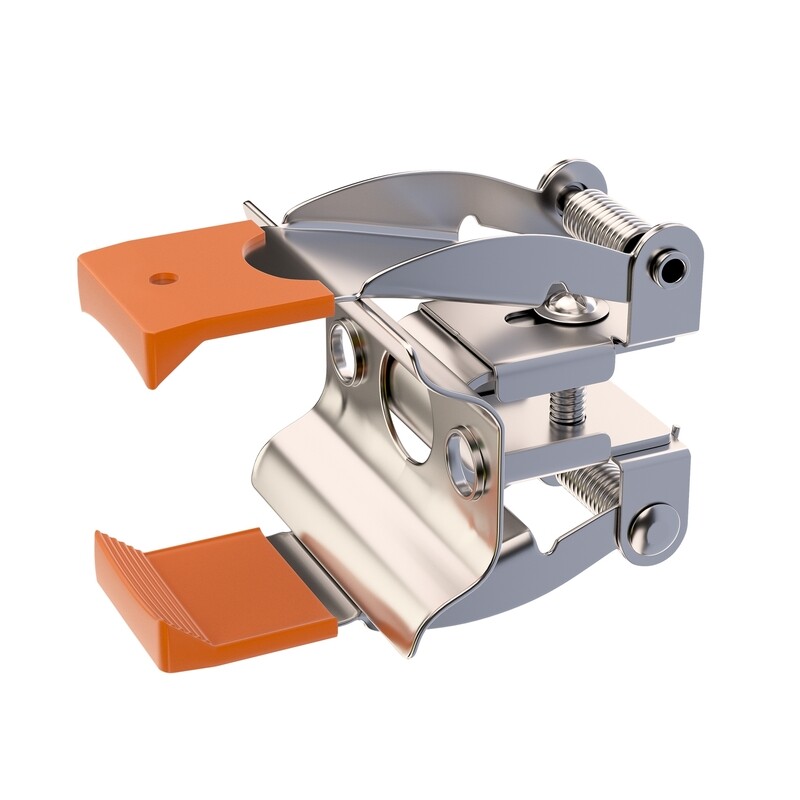 Clip for single phase track recessed