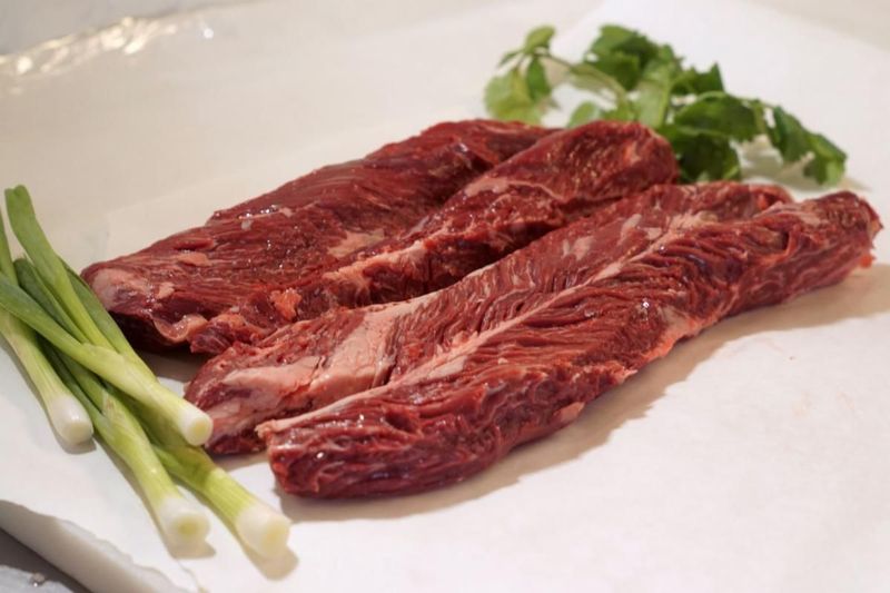 Natural Beef Hanger Steaks