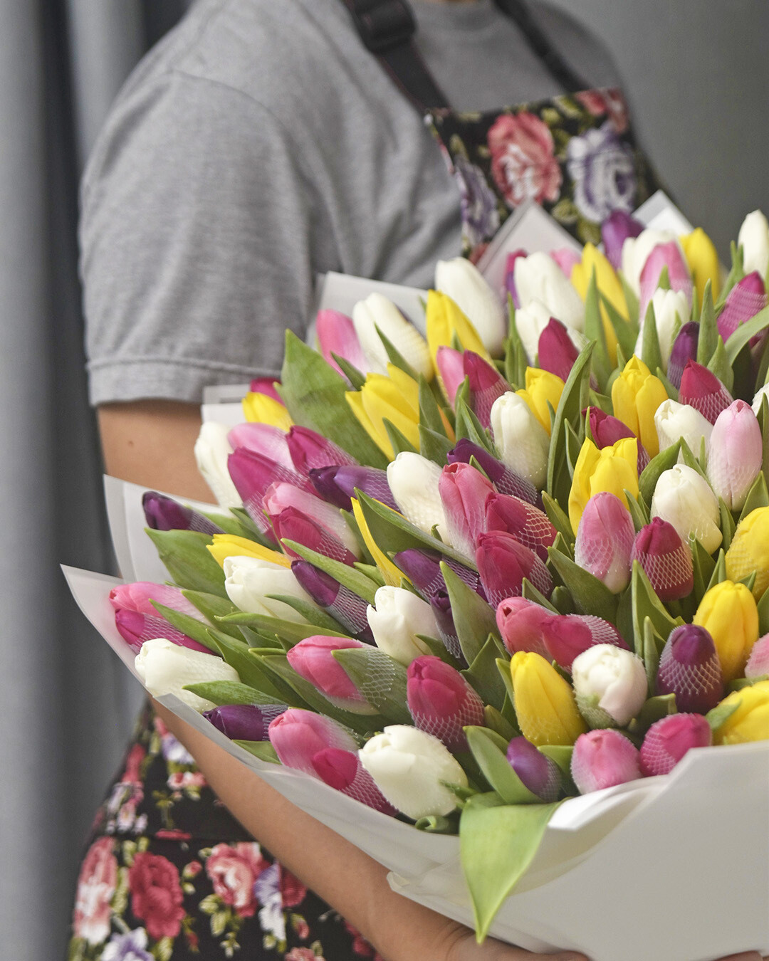 Tulip Bouquets & Arrangements | Fresh Flowers Manila