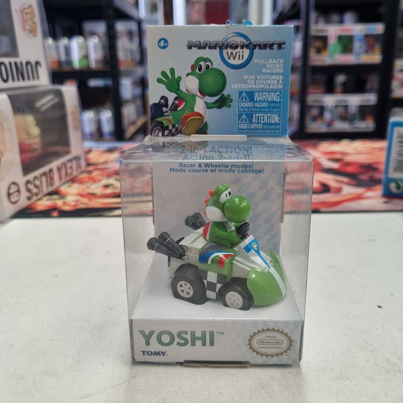 Nintendo Mario Kart Wii Pullback Micro Racers- Yoshi Mini Figure