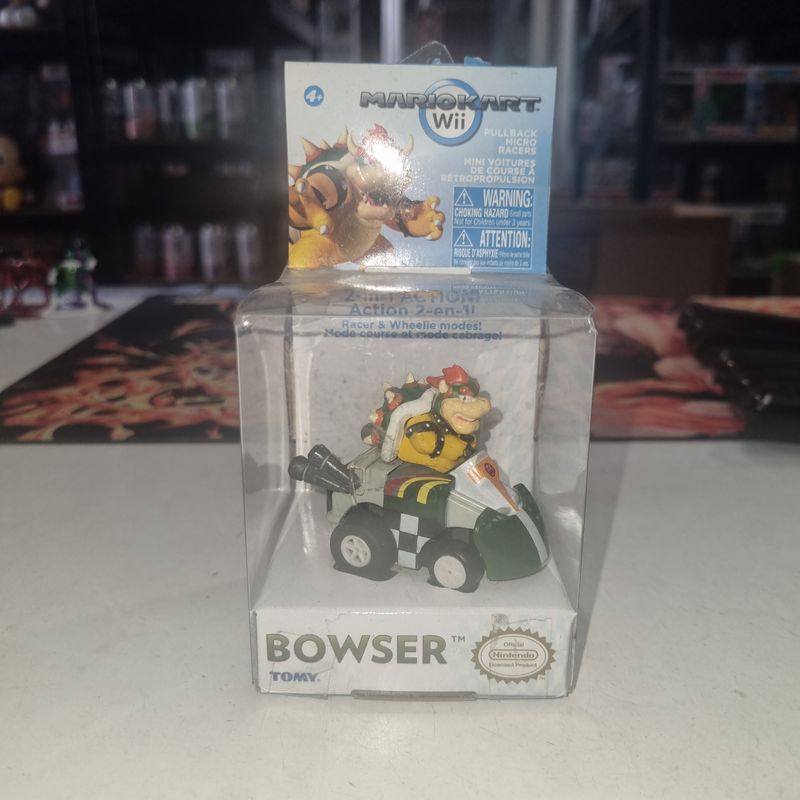 Nintendo Mario Kart Wii Pullback Micro Racers- Bowser Mini Figure