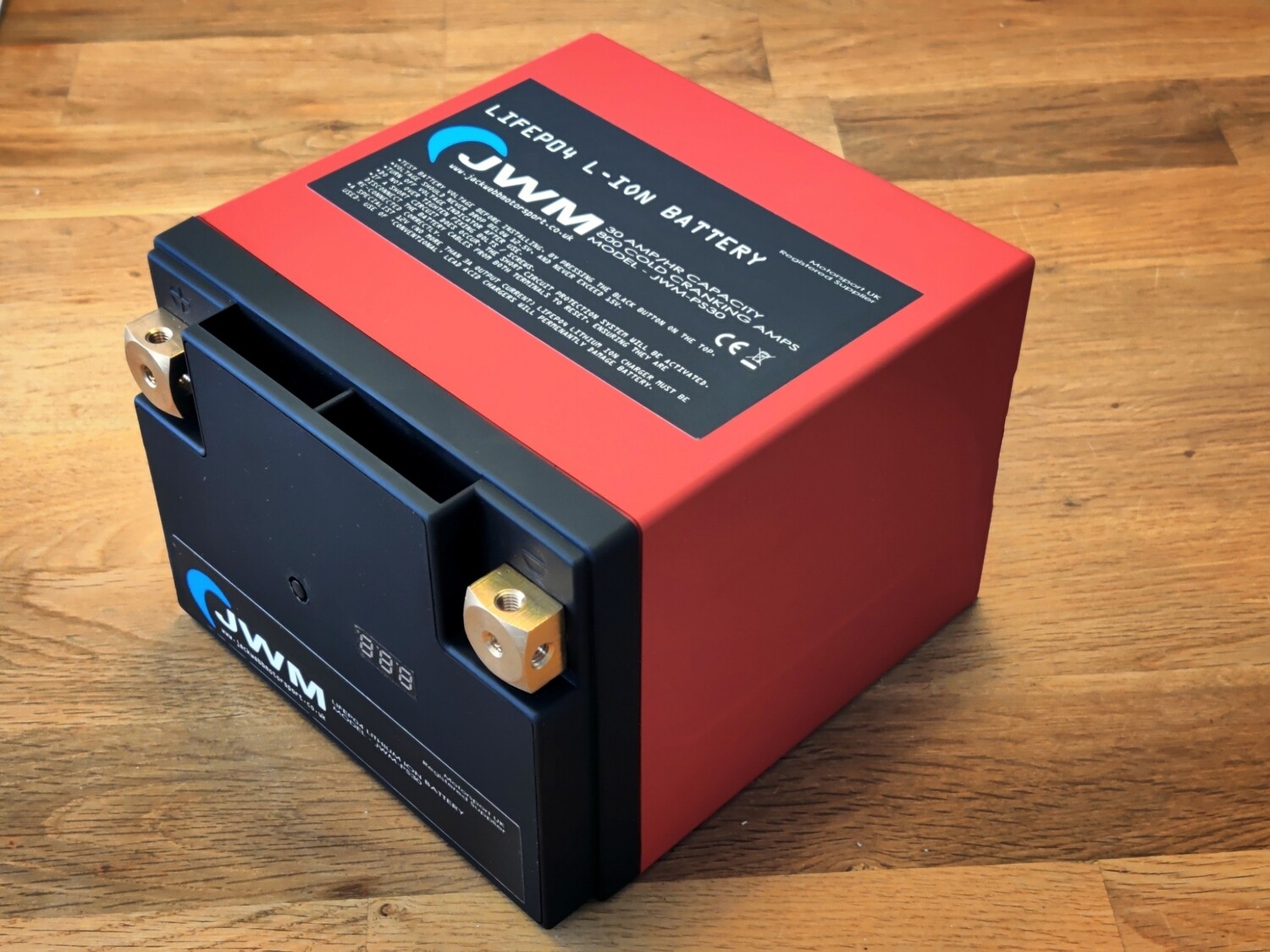 JWM PS-30 LiFePO4 LIGHTWEIGHT LITHIUM BATTERY