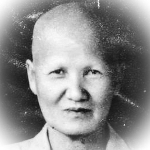 Mae Chee Bun Ruean – Phra Kring: The Sacred Medicine Buddha – Ancient ...