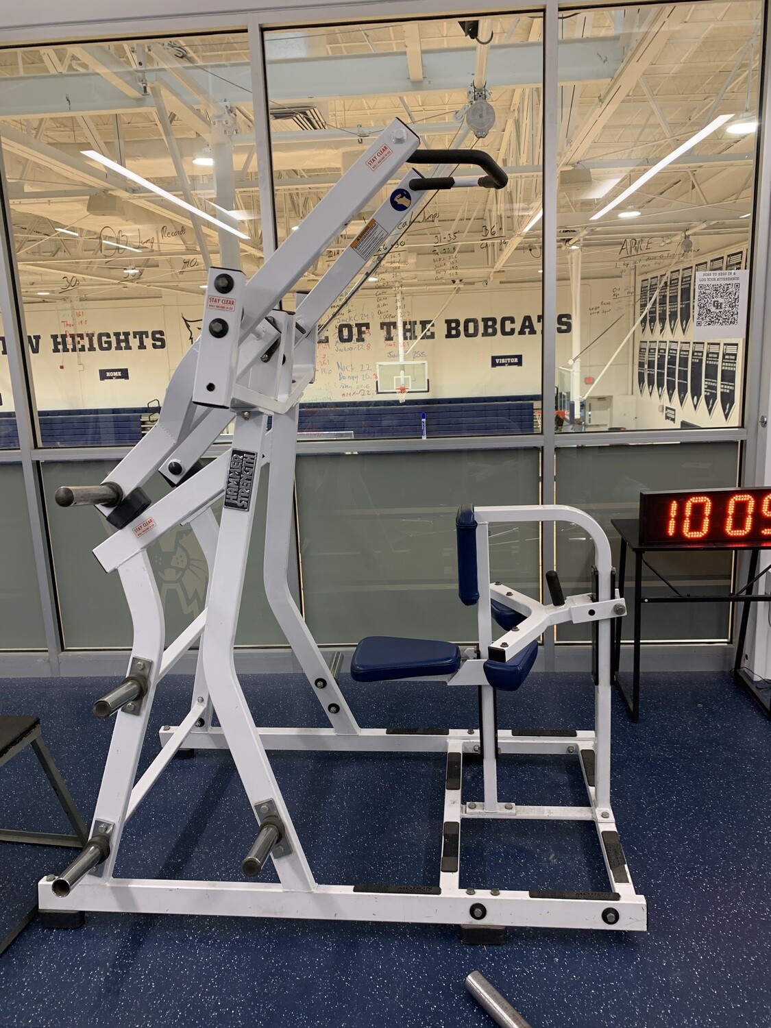 Hammer Strength Front Lat Pulldown