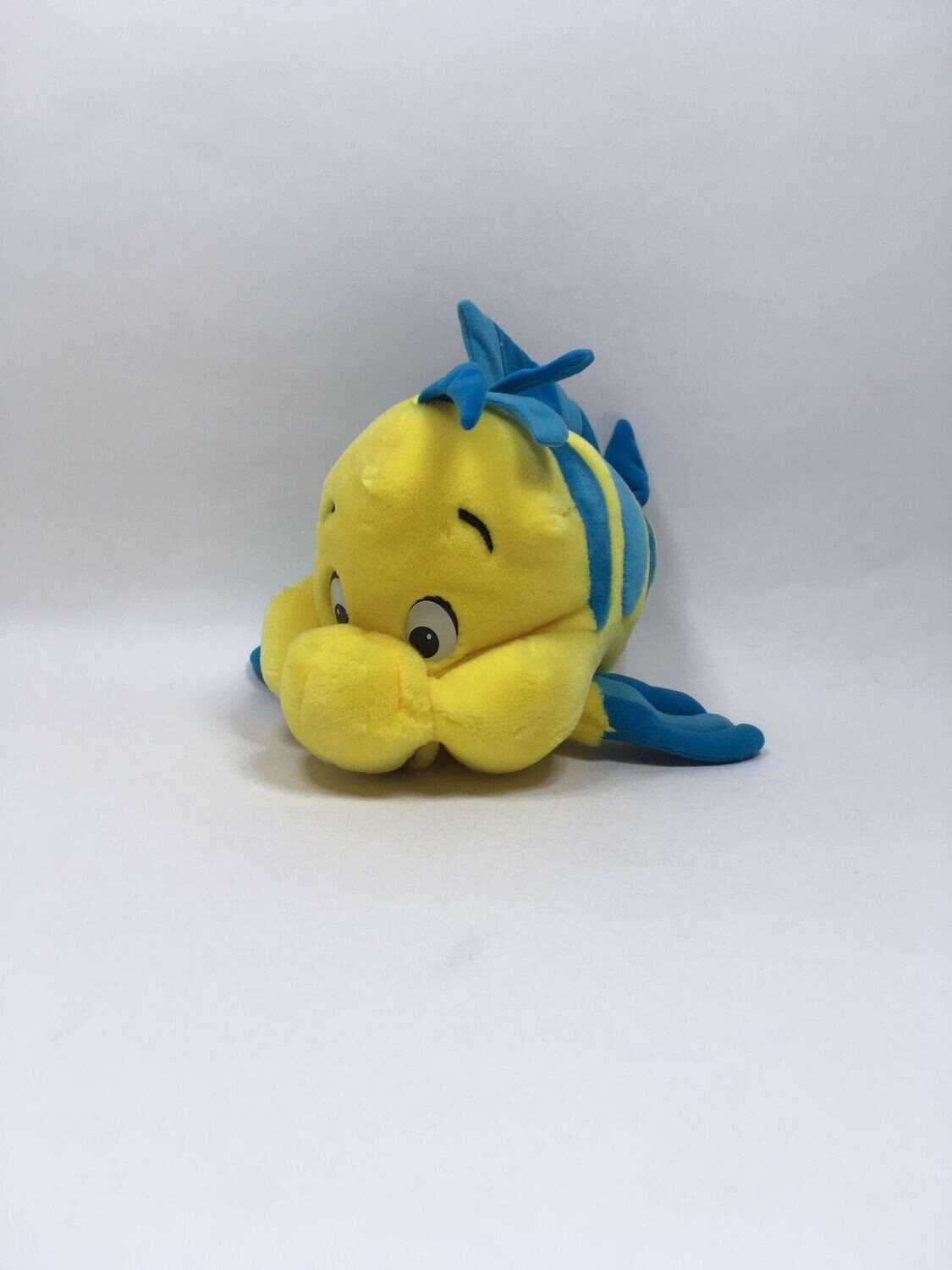 Disney Arielle Die Meerjungfrau Fabius Fisch liegend 30cm selten