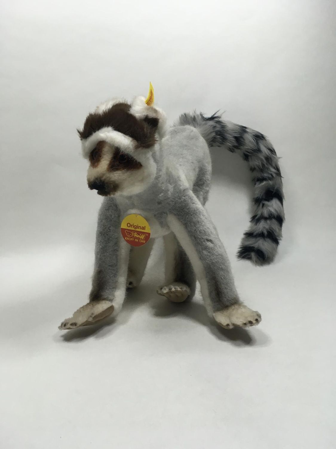 Steiff Affe Lemur Katta mit Knopf, Fahne ( ohne Nummer ) und ...