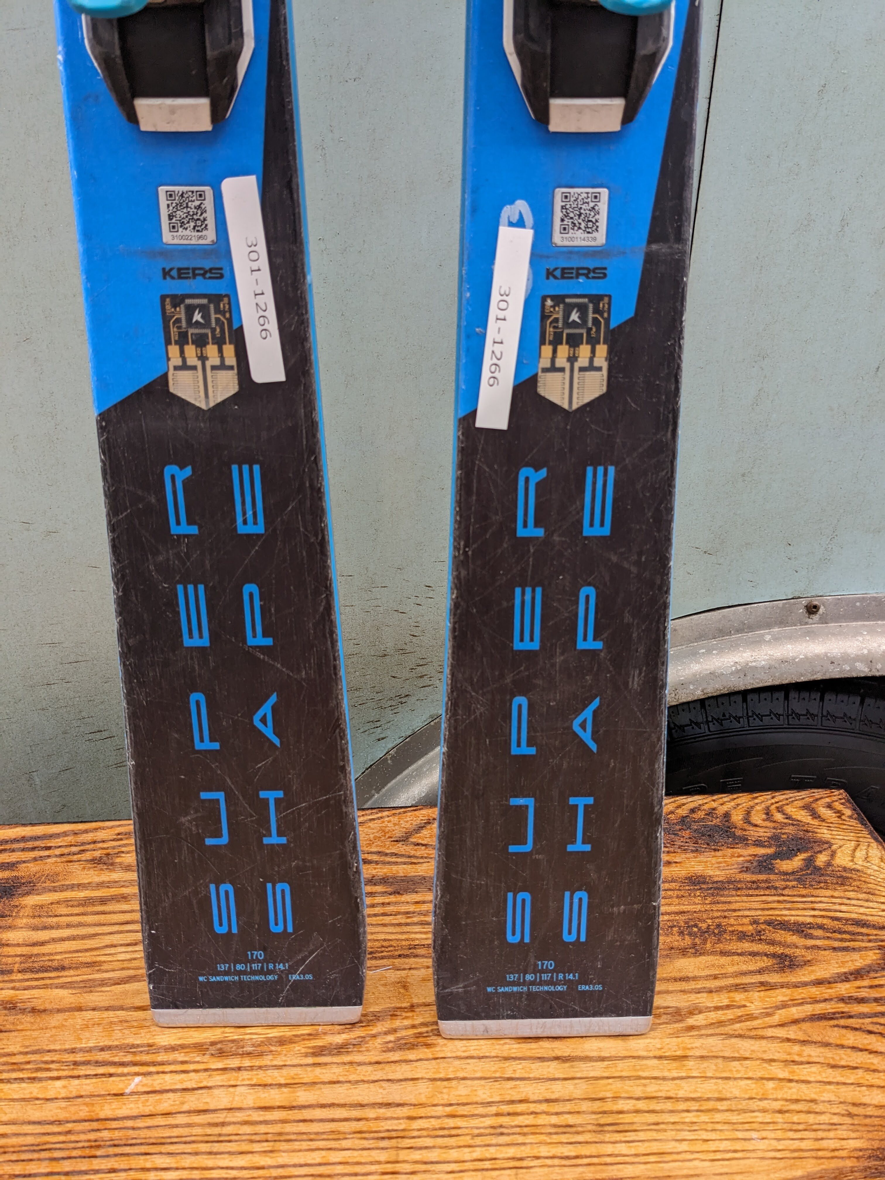 USED Head Super Shape with Binding | Store