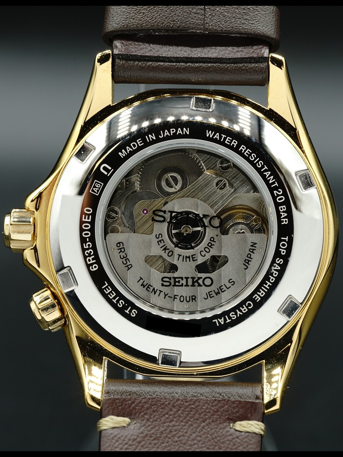 Seiko Prospex Alpinist SPB210 - Exquisite Timepieces