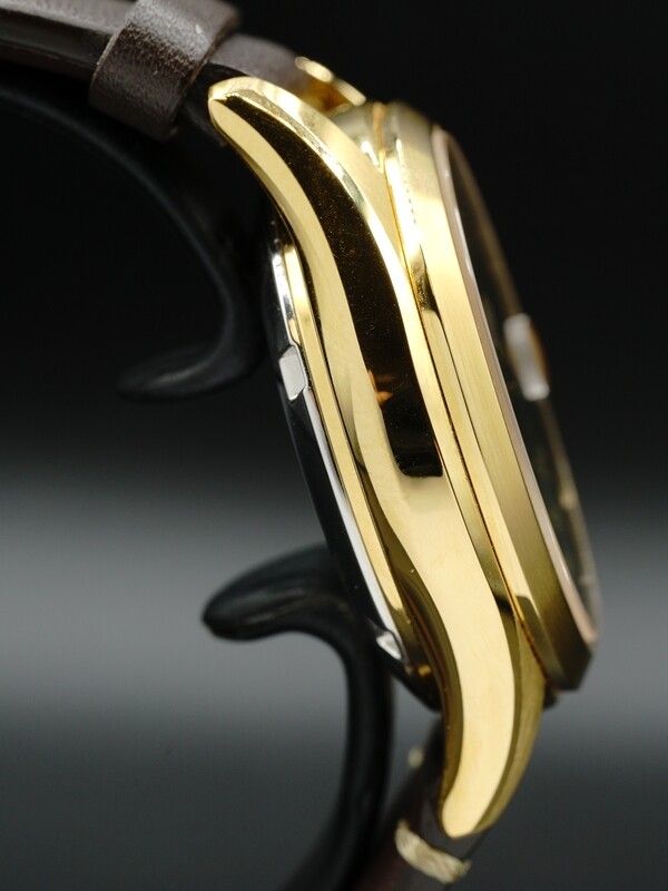 Seiko Prospex Alpinist SPB210 - Exquisite Timepieces