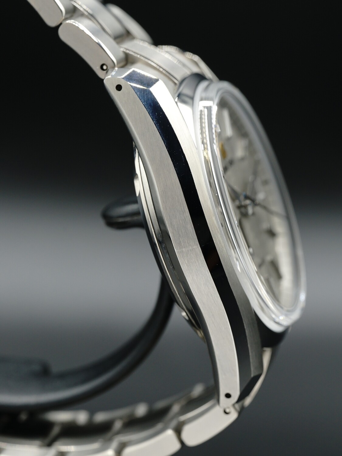 Grand Seiko Four Seasons Winter SBGA415 - Exquisite Timepieces