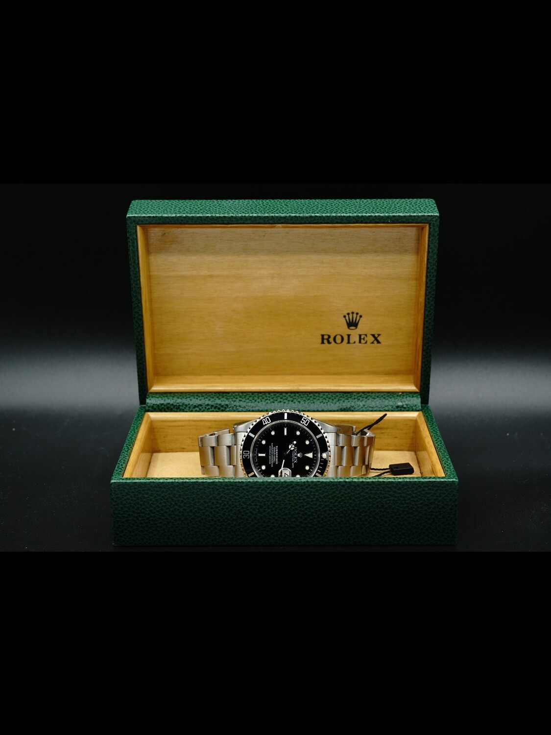 Rolex Submariner 11610 - Exquisite Timepieces