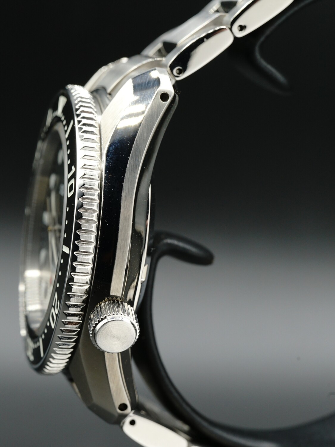 Seiko Prospex Limited Edition SPB207 - Exquisite Timepieces