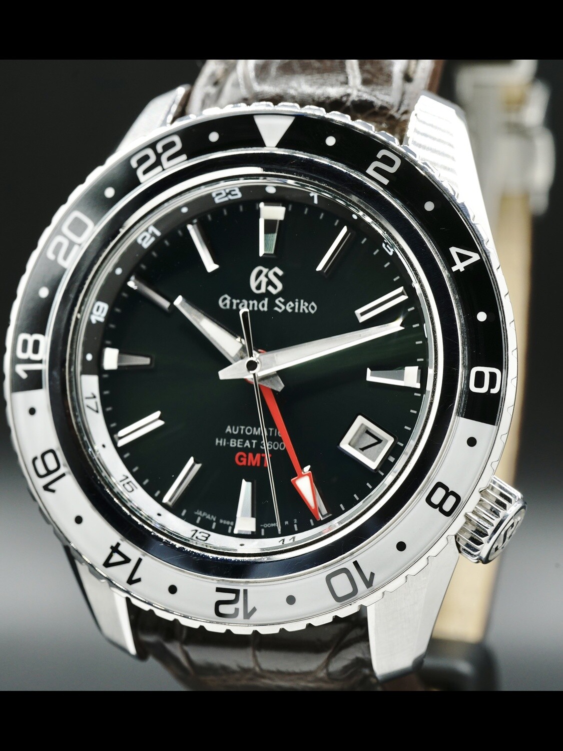 Grand Seiko Sport Hi-Beat GMT SBGJ239 - Exquisite Timepieces