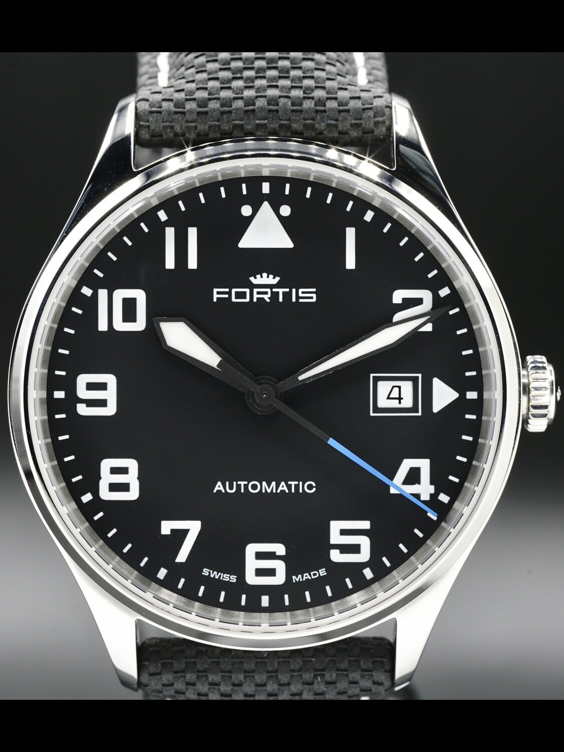 Fortis Pilot Classic Automatic Black Dial Date 902.20.150 - Exquisite ...