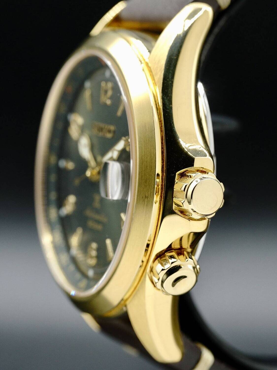 Seiko Prospex Alpinist SPB210 - Exquisite Timepieces