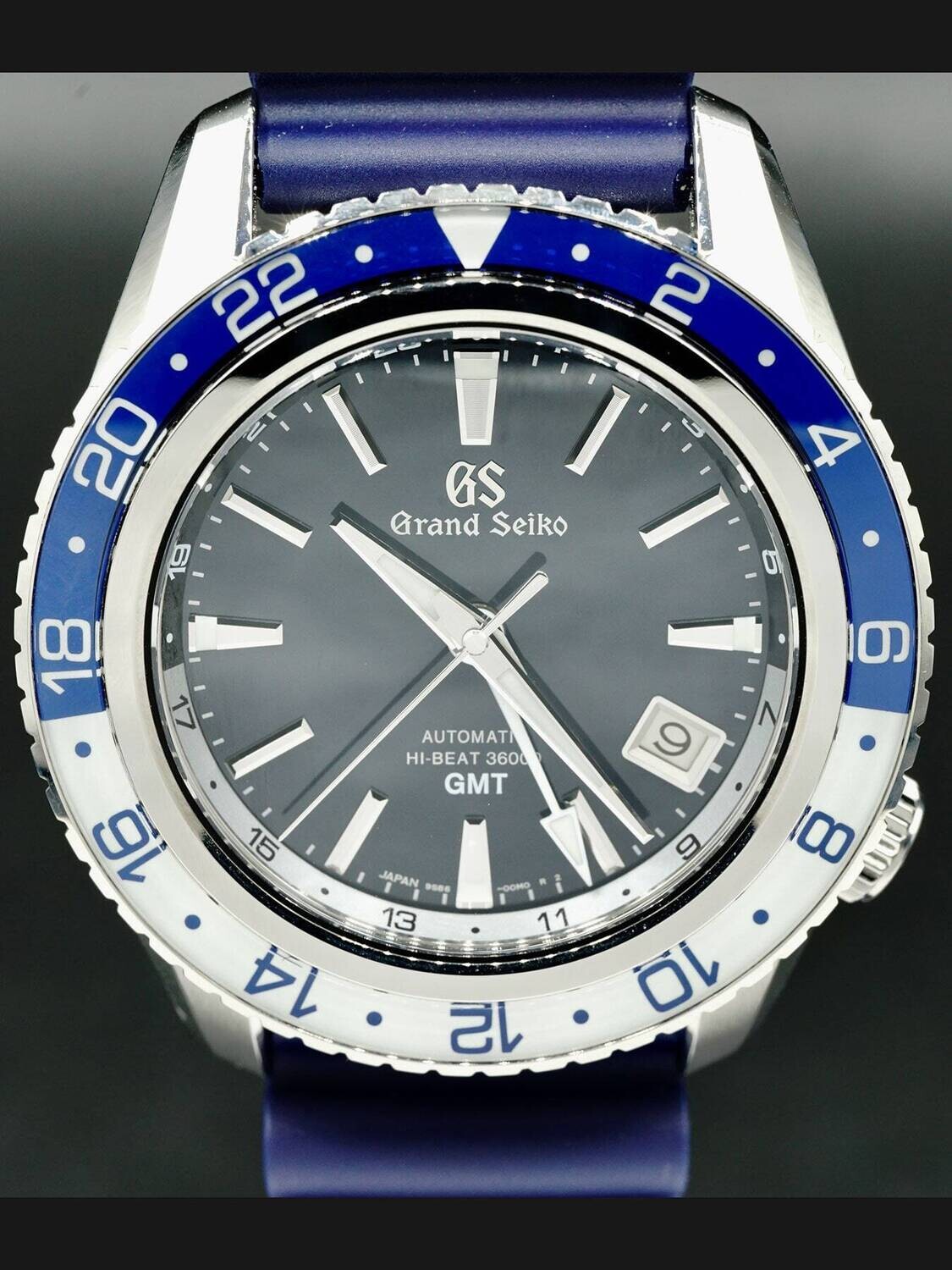 Grand Seiko Sport SBGJ237 - Exquisite Timepieces