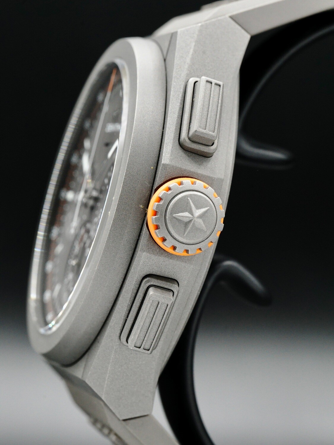 Zenith Land Rover Edition Defy El Primero 21 97.9000.9004/01.R787 ...