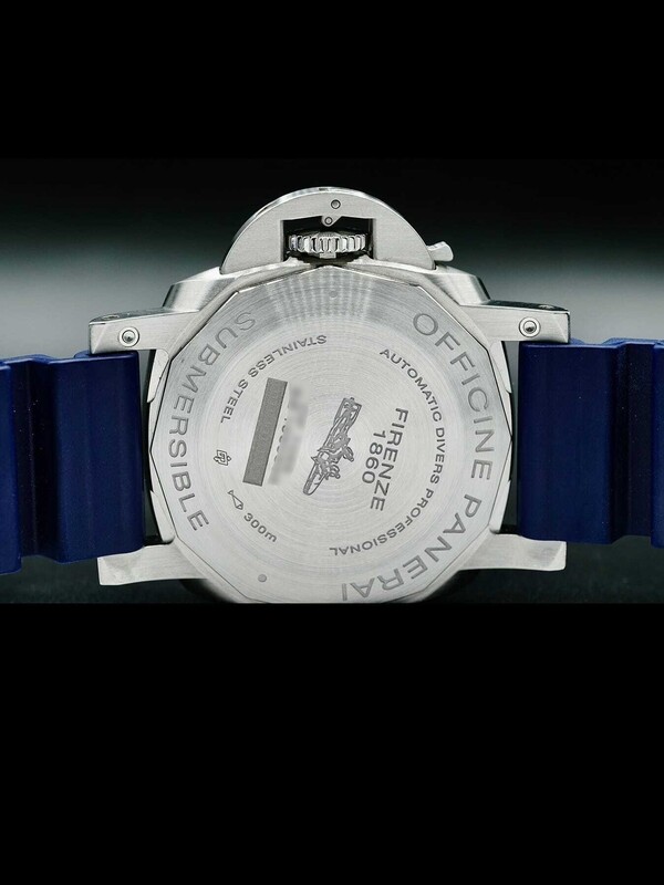 Panerai Luminor Submersible PAM00959 - Exquisite Timepieces