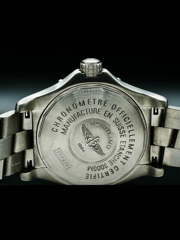 Breitling E17370 - Exquisite Timepieces