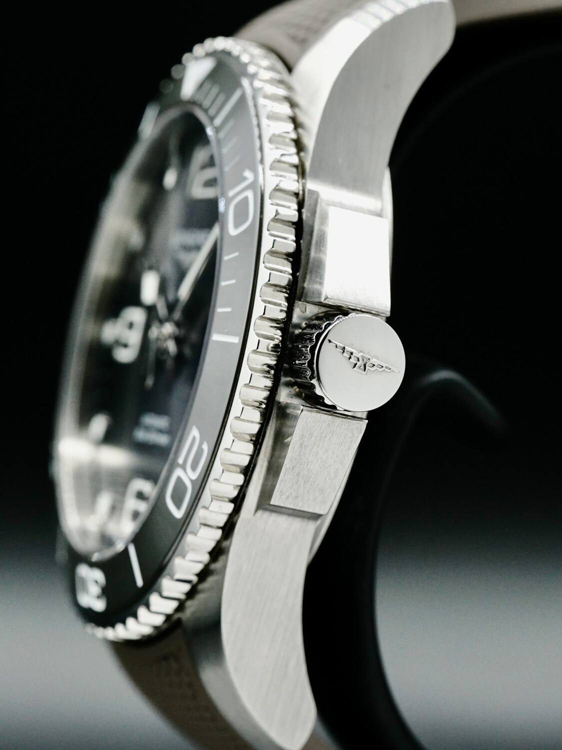 Longines Hydroconquest Grey - Exquisite Timepieces