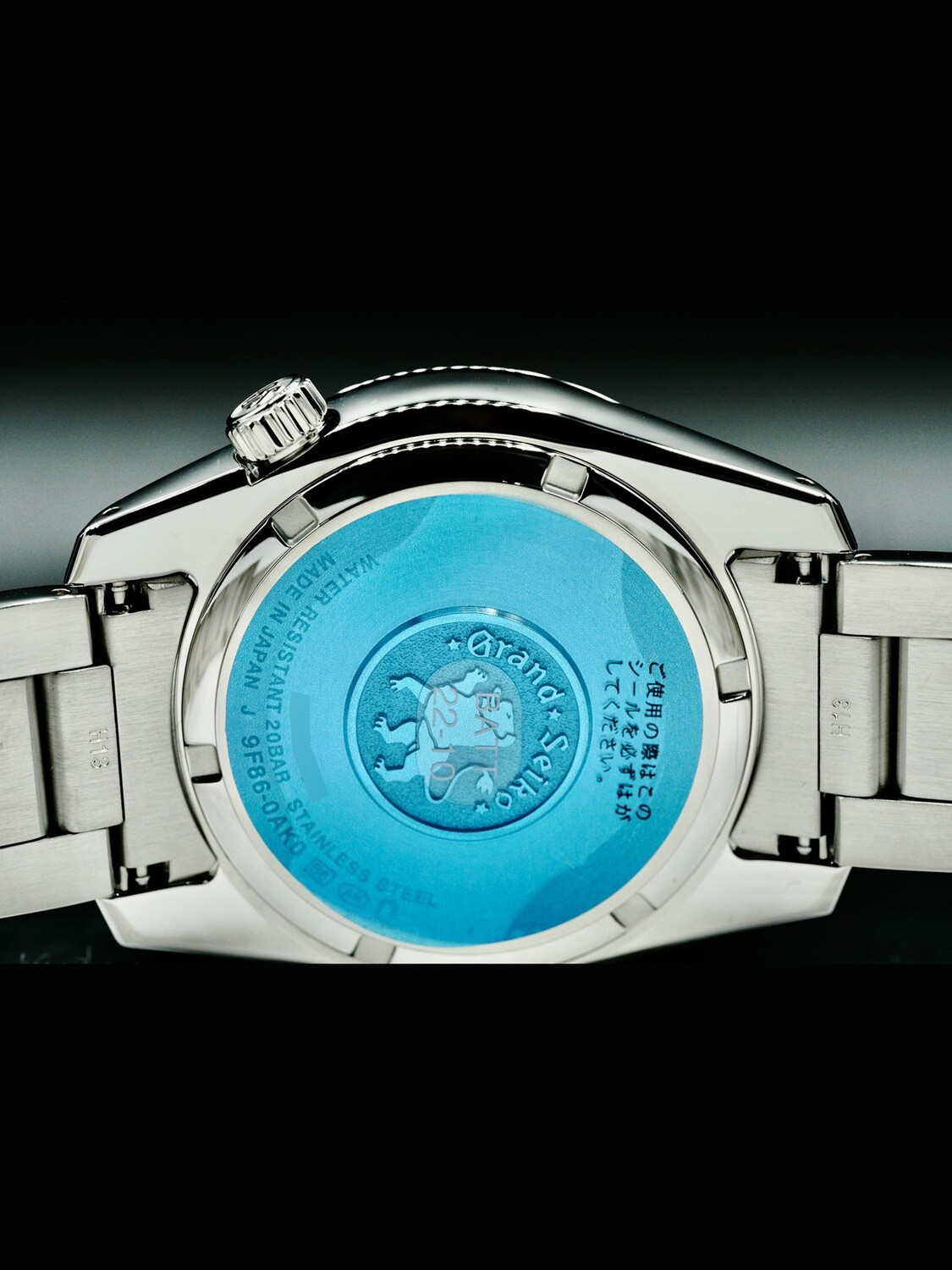 Grand Seiko SBGN027 - Exquisite Timepieces