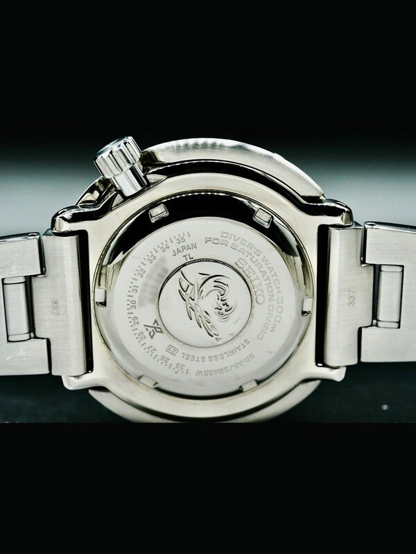 Seiko Prospex SBBNN045 Quartz Divers Tuna with Kanji - Exquisite Timepieces